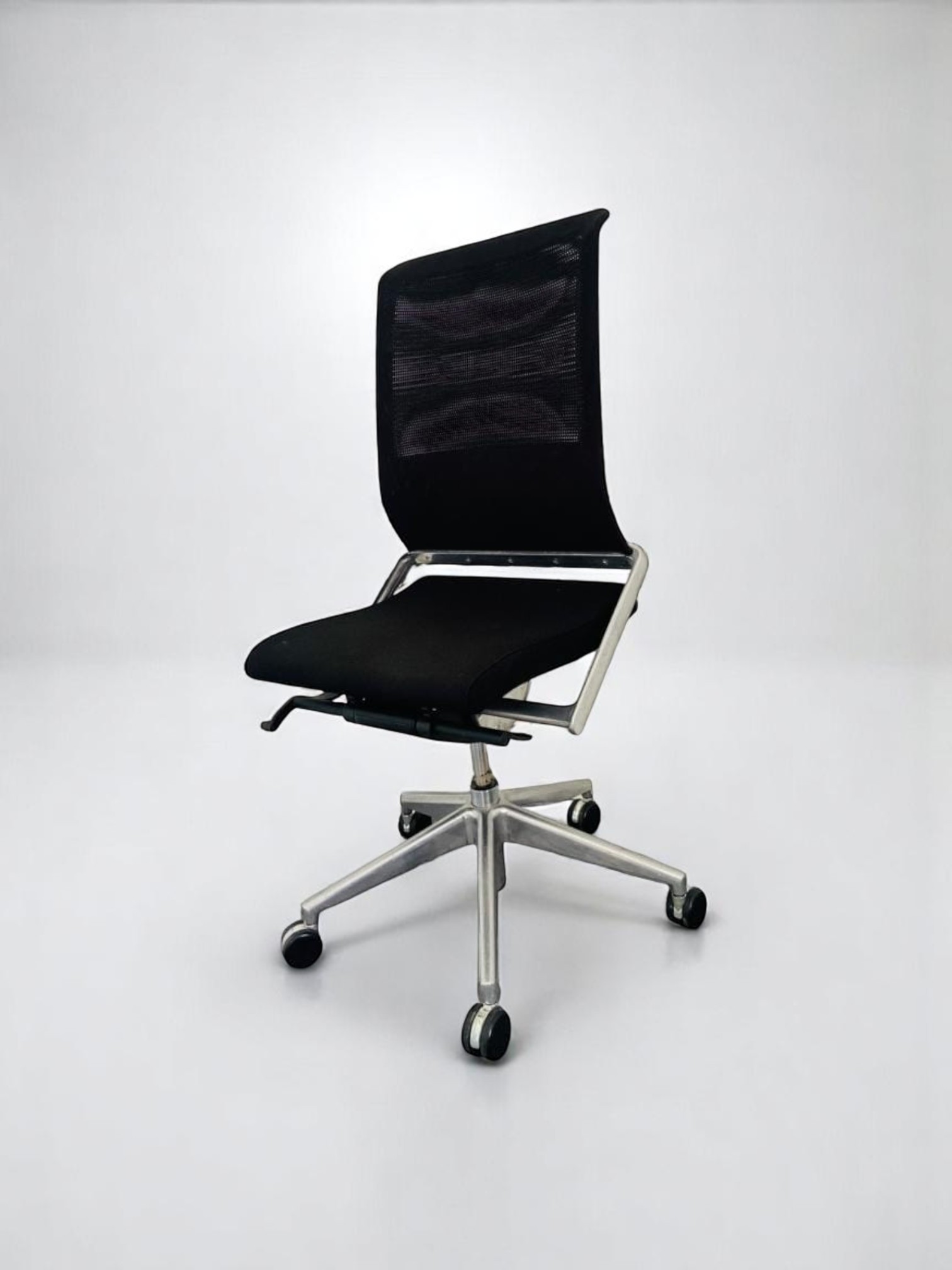 Chaise à roulette Alto chromé - Mobilier Bureau Pro