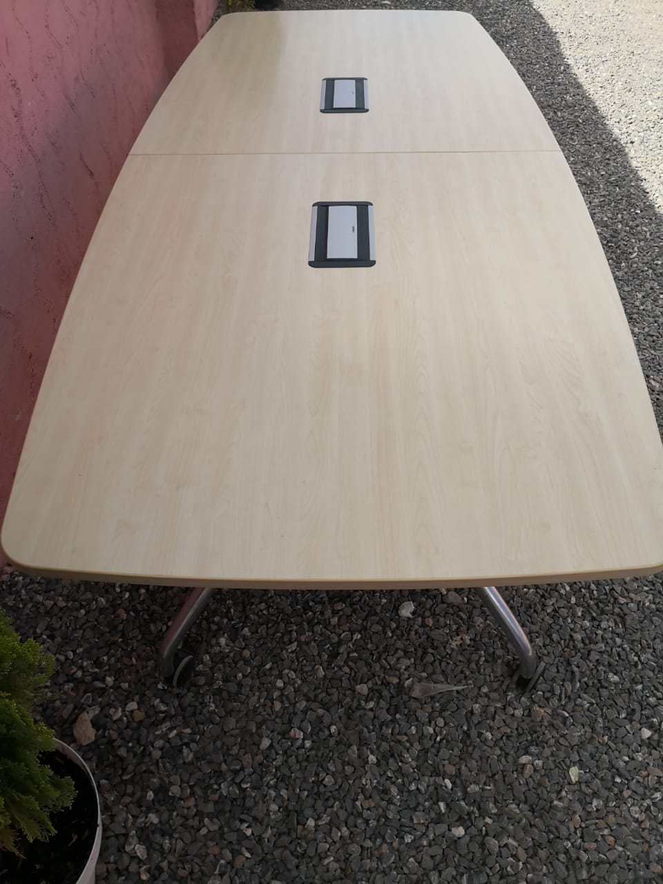 TABLE DE CONFERENCE PLIANTE WILKHAHN 280X140cm - Mobilier Bureau Pro