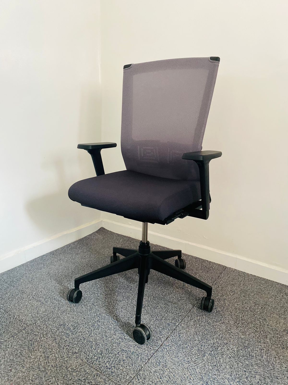 Fauteuil à roulette Haworth Dynaflex - Mobilier Bureau Pro