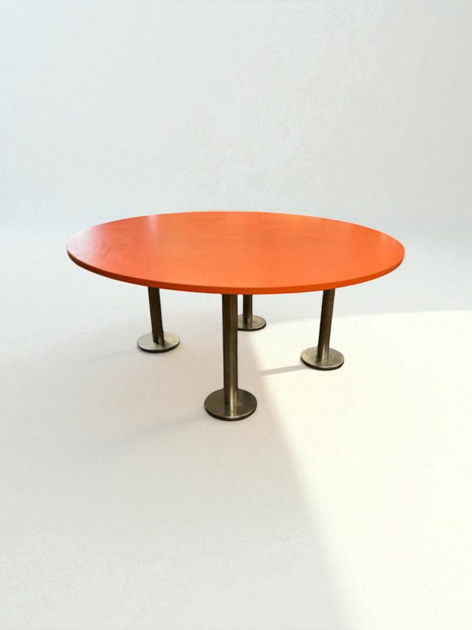 Table ronde orange réunion salle de pause Ø 200cm - Mobilier Bureau Pro