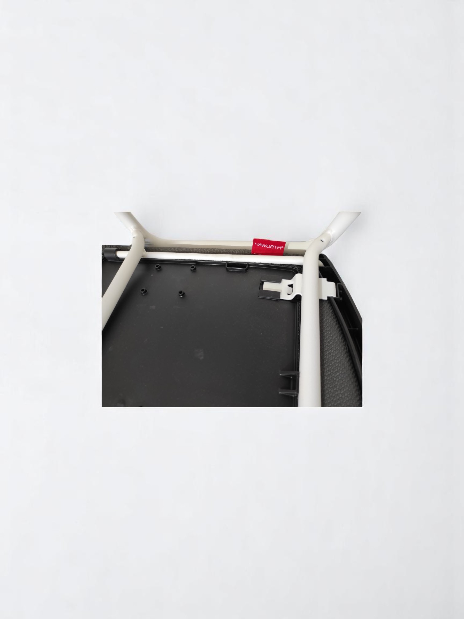 Chaise visiteur Haworth avec roulette résille - Mobilier Bureau Pro