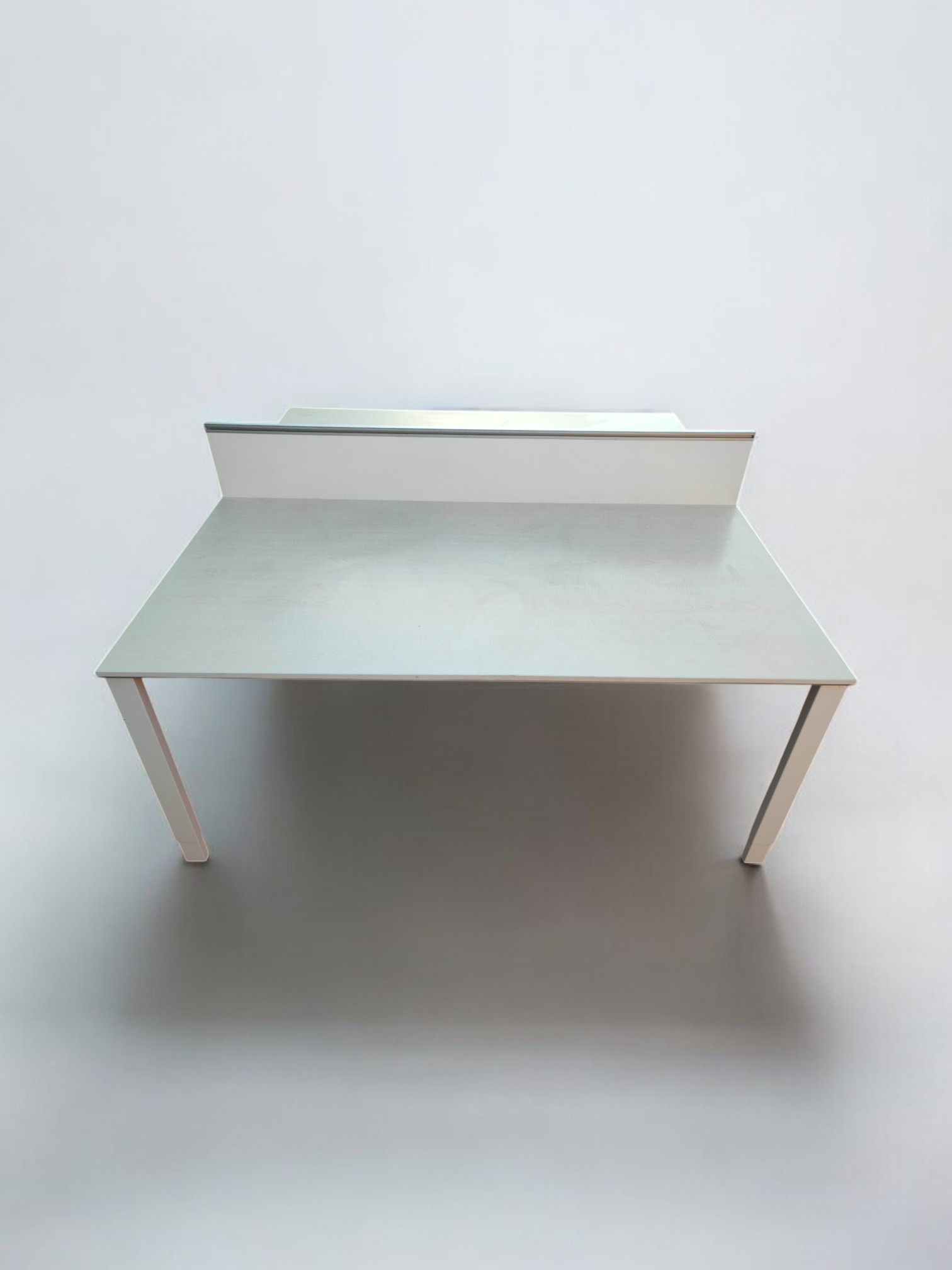 Bureaux Bench Béné avec séparateur inclus